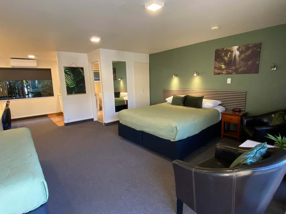 Suite (Corporate Suites) - Commodore Motel Dunedin